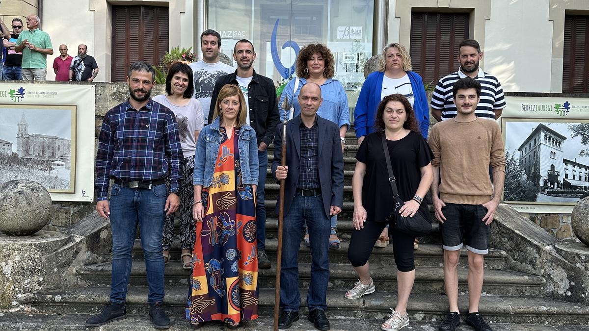 Berrizko Udalak azken urteetako egituraketa mantenduko du - Berriz ...